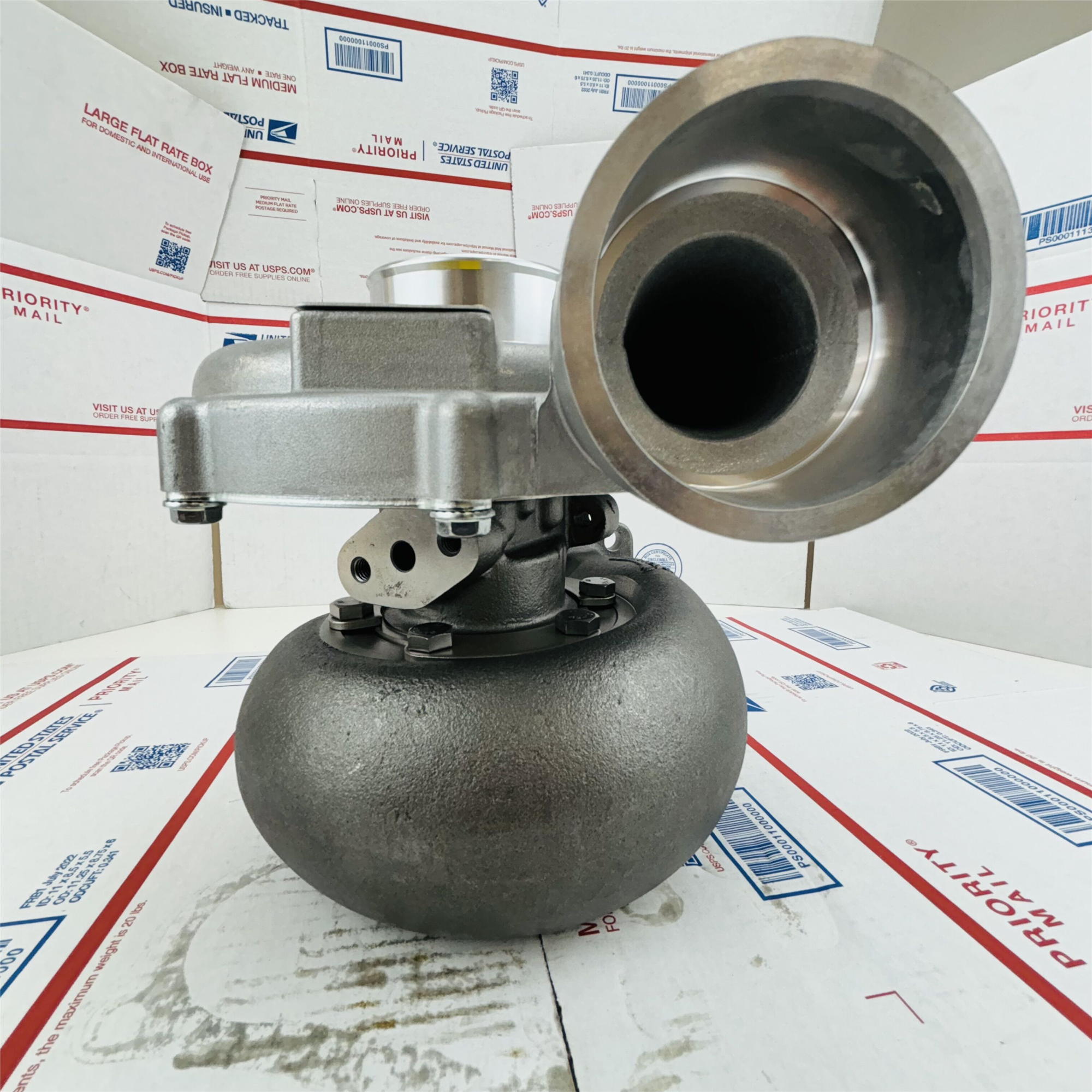 K27.2 Turbo 53279886607 53279886608 5700180 5700246 turbo for Liebherr ...