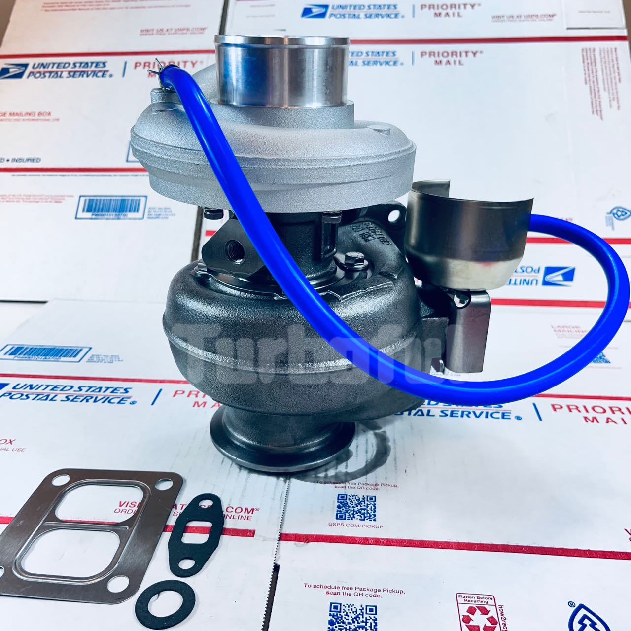 New Turbo for DEERE ENGINE 6068T 176638 177261 173530 RE508657